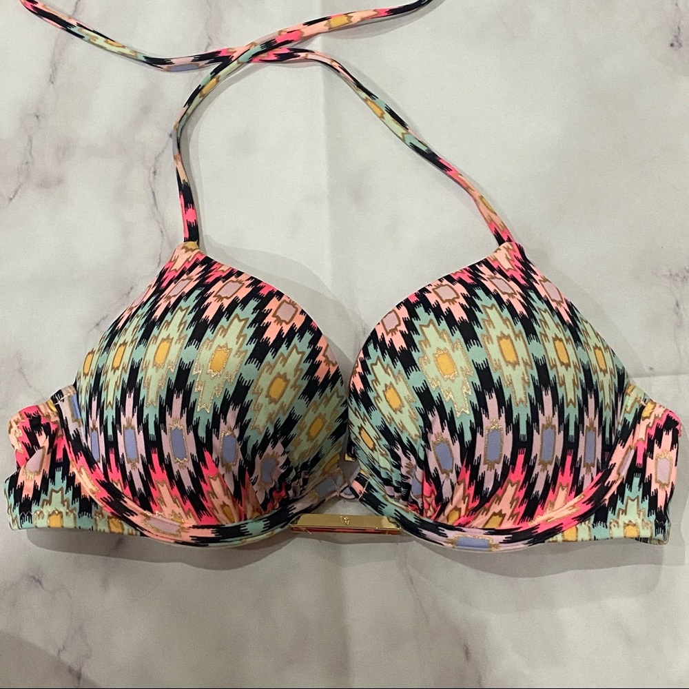 Victoria’s Secret Bombshell Bikini - 32a Pink - Gem